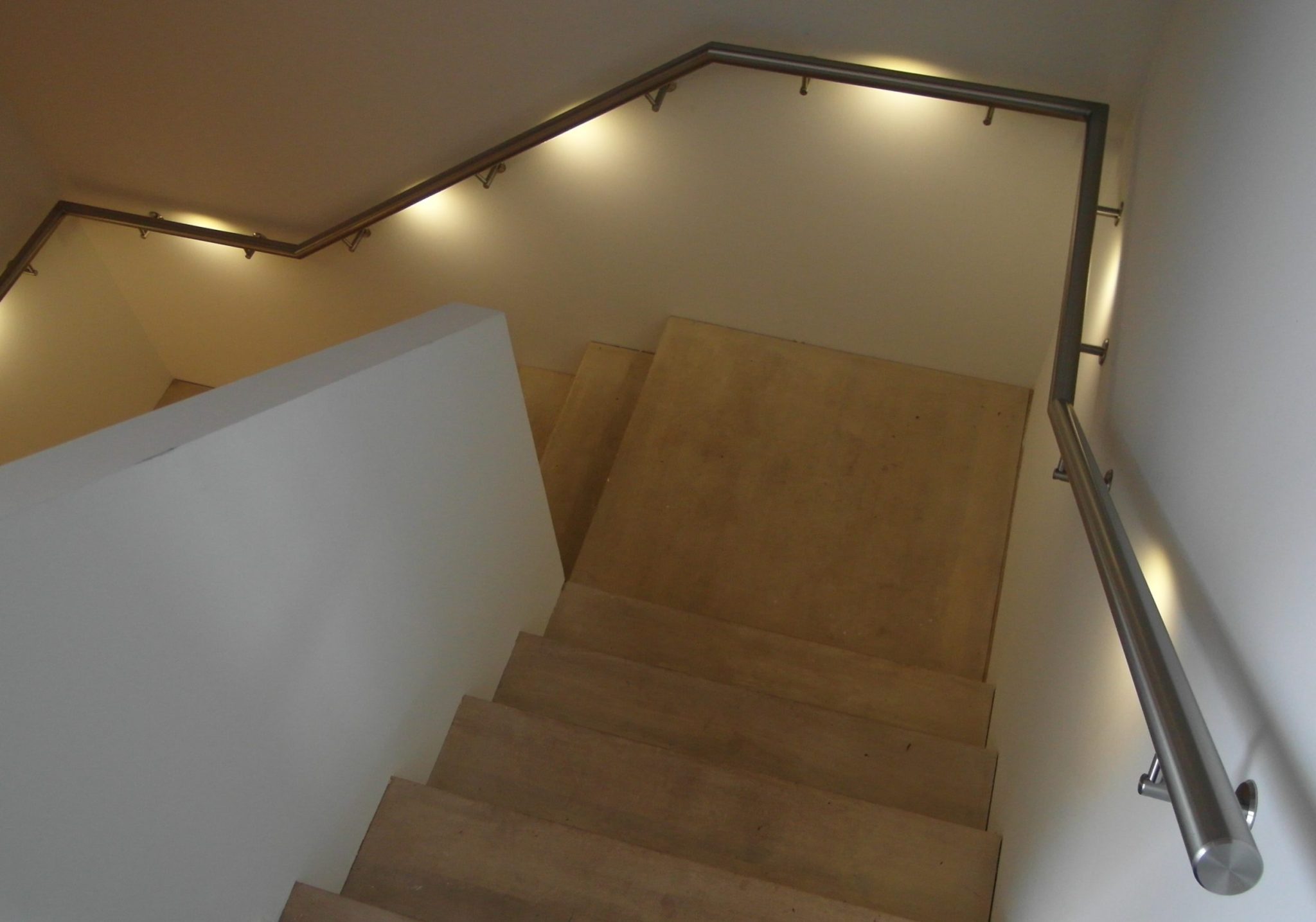 Trapleuning met LED en ACCU: Lumigrip® is dé specialist van NL