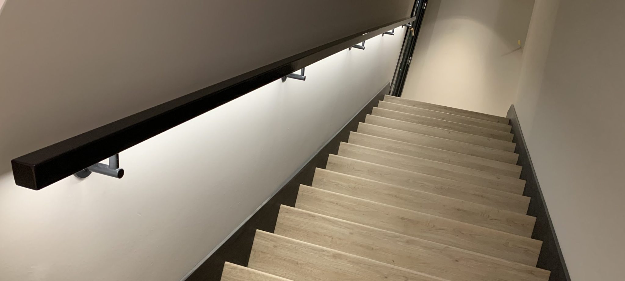 Trapleuning met LED en ACCU: Lumigrip® is dé specialist van NL