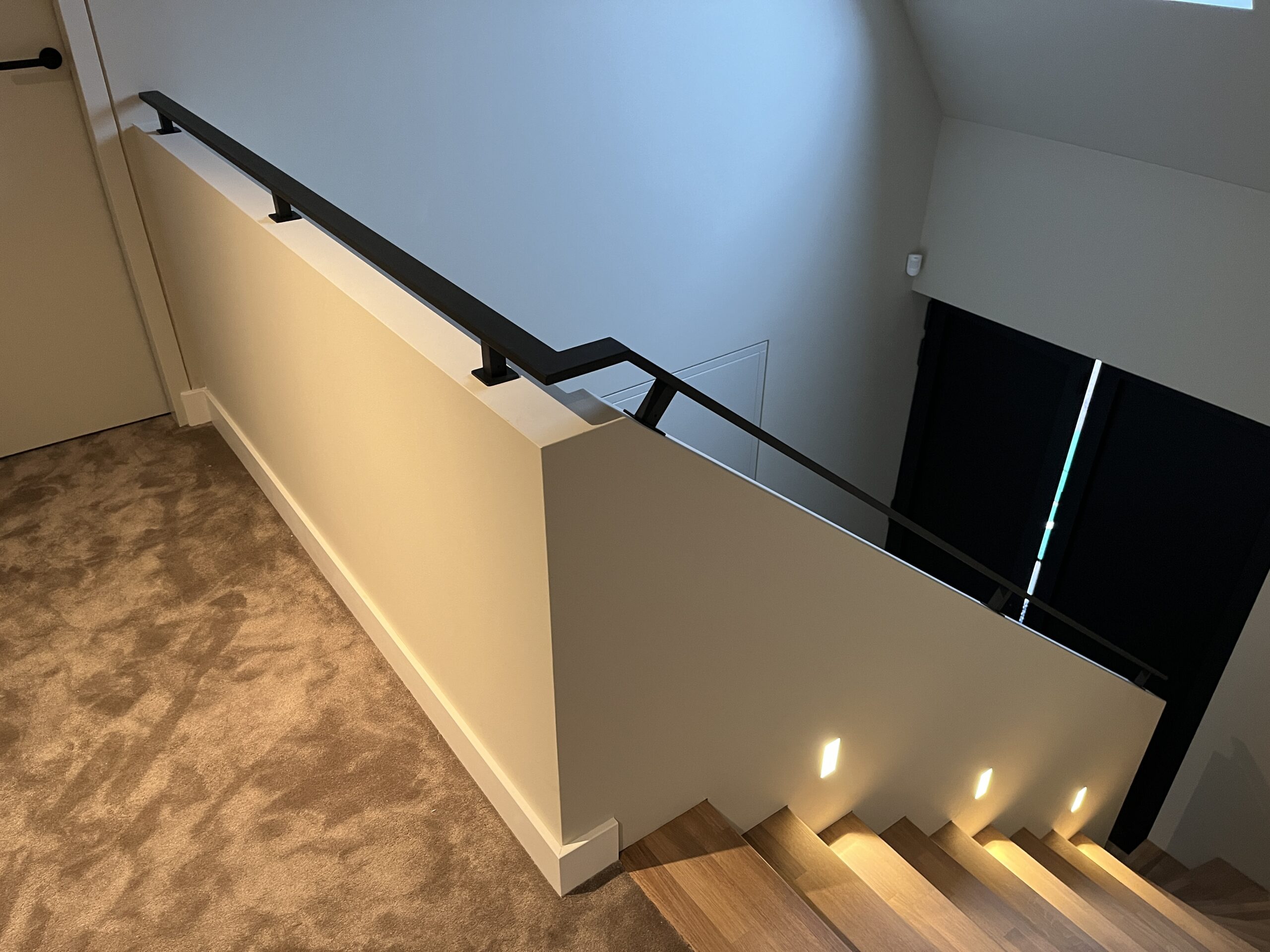 RVS trapleuning zwart gecoat - Wijchen